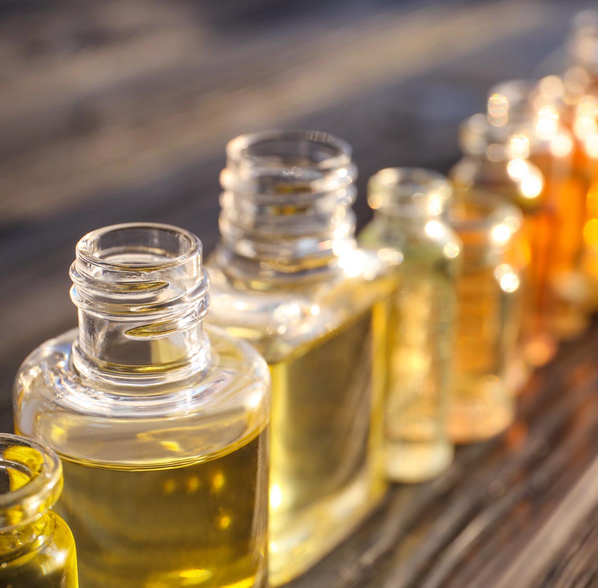 Vetiver Perfumery - Fragrance Bar in New Albany, Indiana